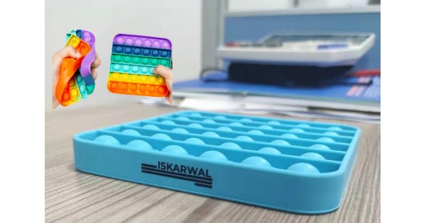 Fidget Popper with Logo - Bravamarketing.com | Noisemakers